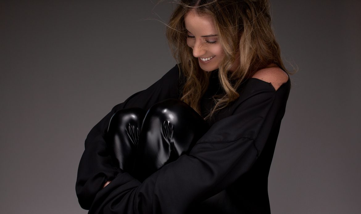 MARA toma el control de su destino con su nueva canción "Sueños" - Yo ...